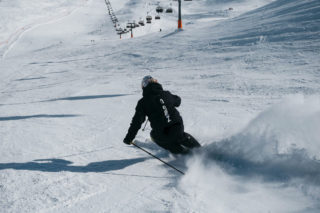 Ski Turns: An Expert Guide To Ski Turn Types And Techniques – Carv