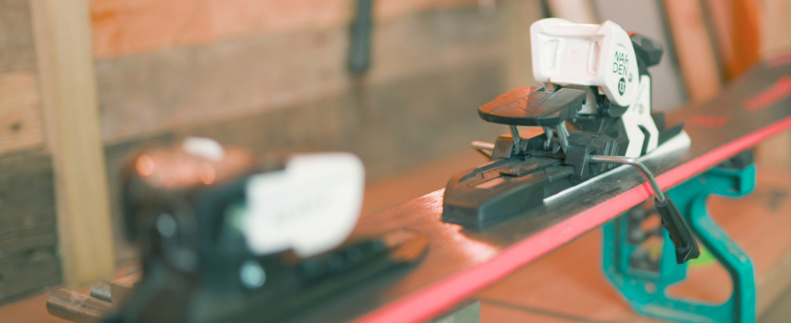 How to Adjust Your Ski Bindings - The Ultimate Guide – Carv